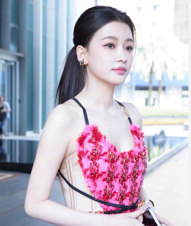 "Goodbye Lover 2" has been announced to be finalized. Whether Li Weijia can come back depends on ...