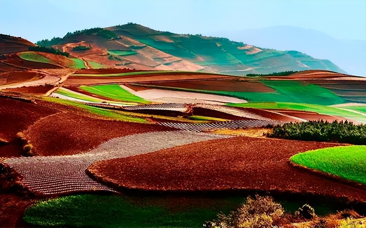Dongchuan Red Land - iNEWS