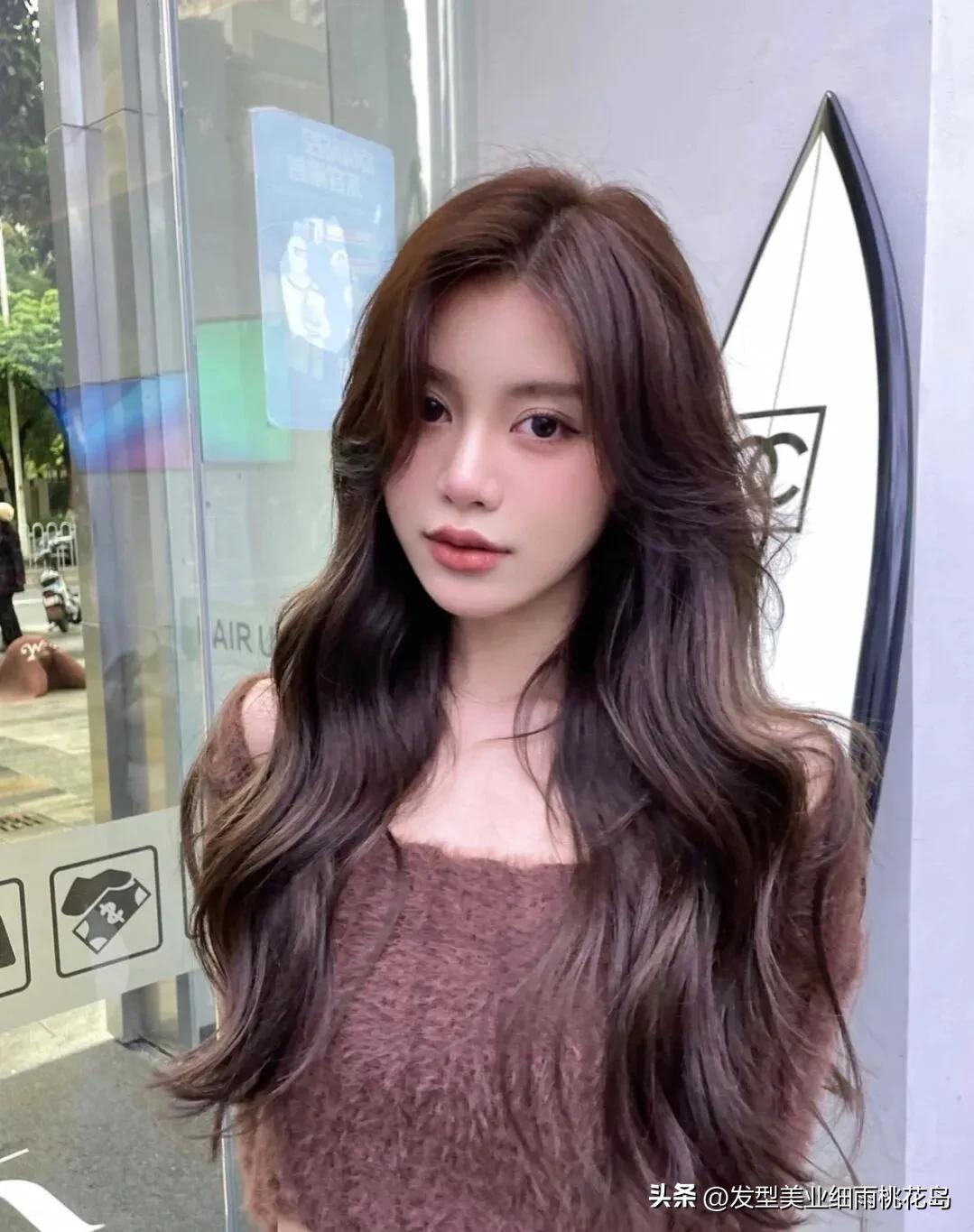 Summer big wavy roll - iNEWS