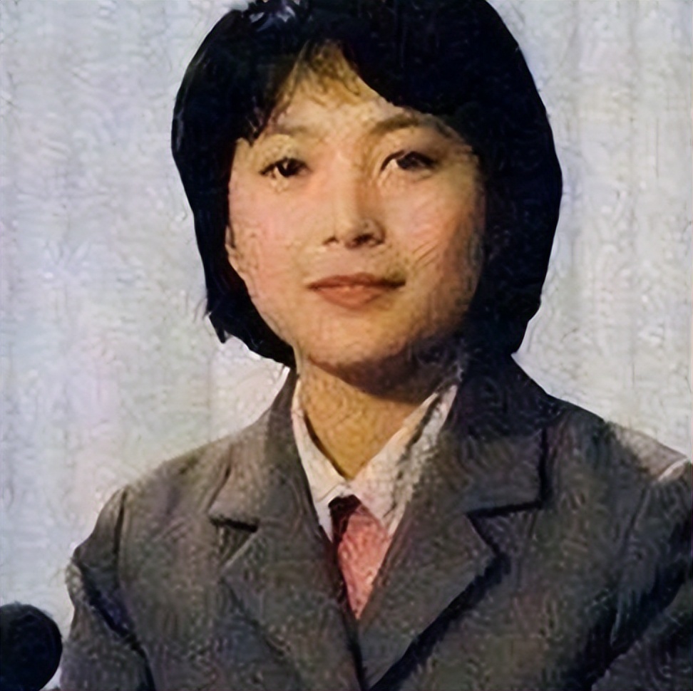 Female anchor Du Xian, who only loves one person in her life, is the ...