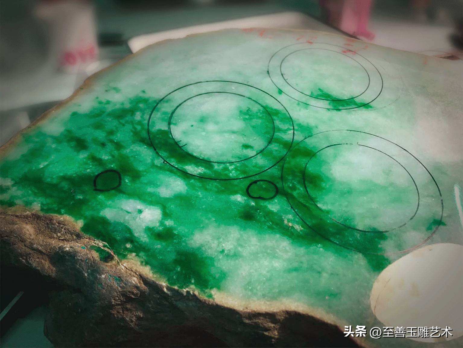 What do "popping color", "color flipping" and "color running" in jade ...