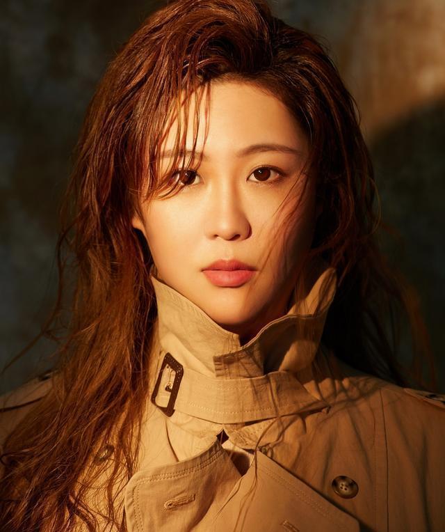 Mingyang Entertainment—Beauty Star—Ren Ran - iNEWS