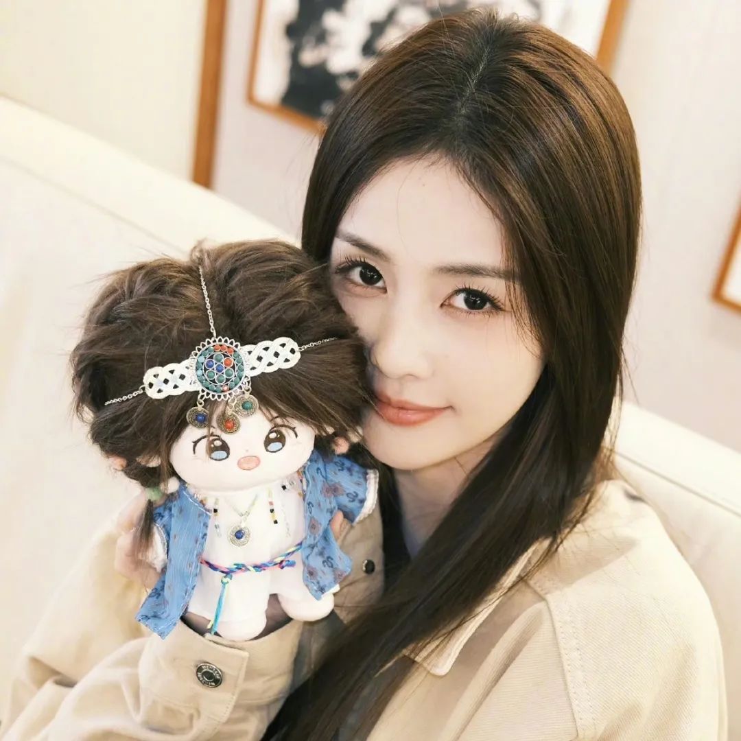 Entertainment gossip: Luo Zhixiang, Bailu, Hu Ge, Zhang Yi, Mao Xiaotong - iNEWS