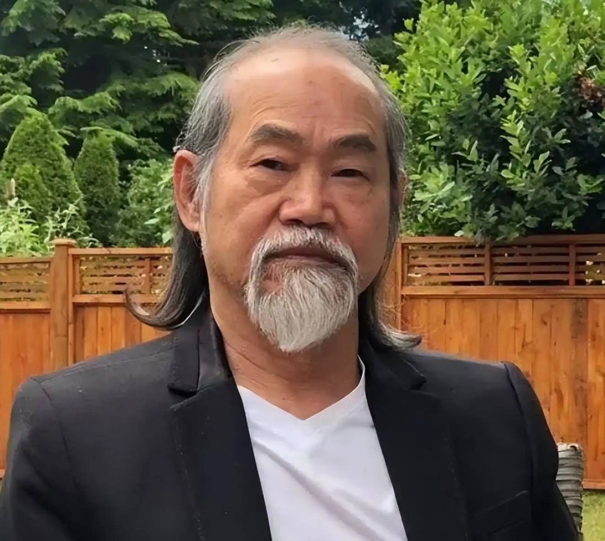 It turns out that he has been dead for two years! Insiders revealed the ...