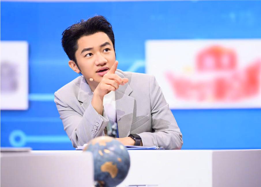 Wang Zulan: I learned from Zeng Zhiwei and married Li Yanan, who is 175 ...