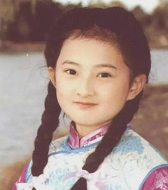 The nearly forgotten child star, 37 years old, keeps a low profile and ...