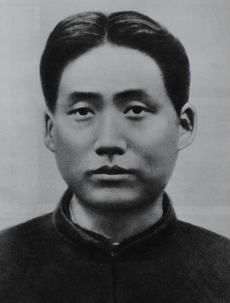 Deng Xiaoping's wife, Zhang Xiyuan, died of dystocia at the age of 24 ...
