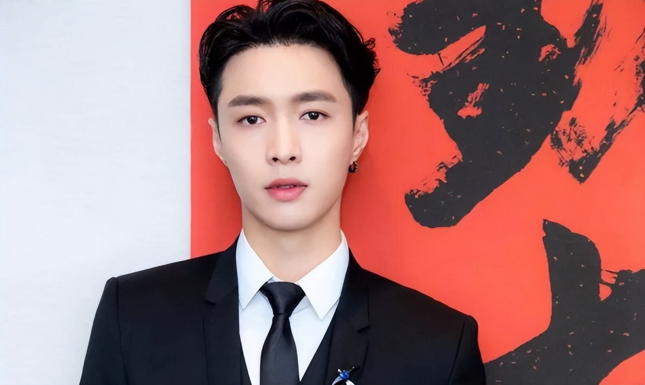 Zhang Yixing can be ridiculed for his low EQ and bad acting skills, but ...