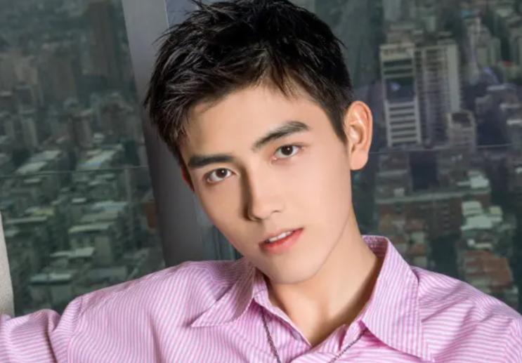 At the Beijing Film Festival, the wonderful face-changing staged by the ...