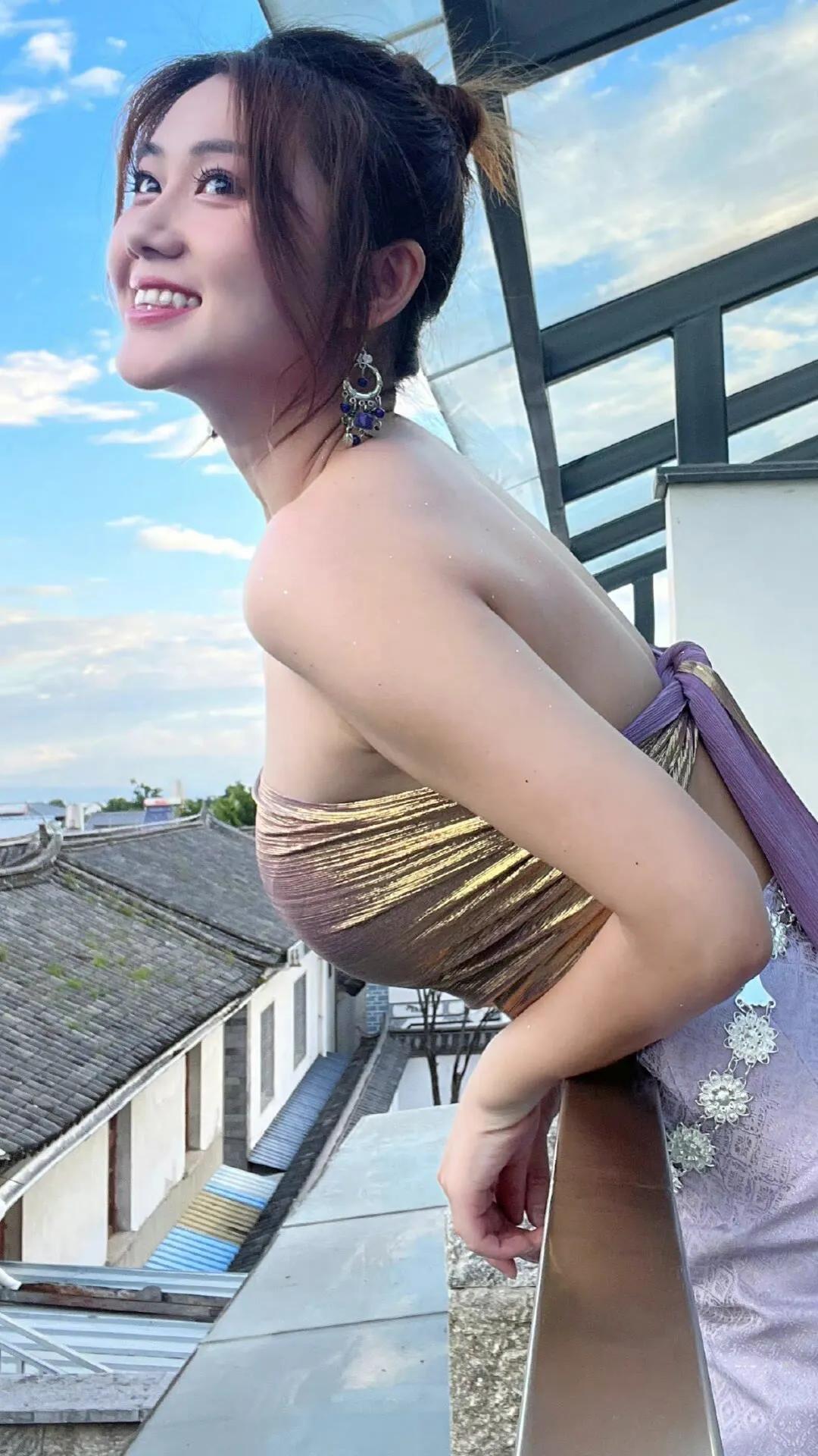 Hong Kong actor - Bai Yun - iNEWS