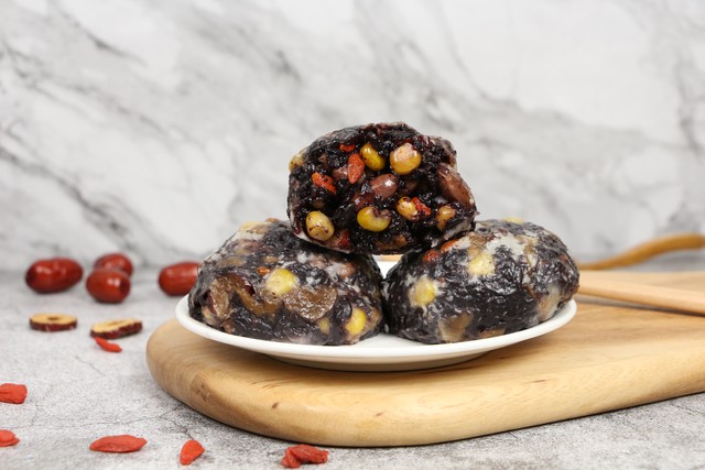 Grains Sticky Bean Bun: A fat-reducing meal replacement for working ...