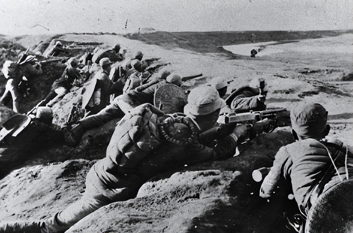 (2) The beginning and end of the Gao Gang incident: At a meeting in ...