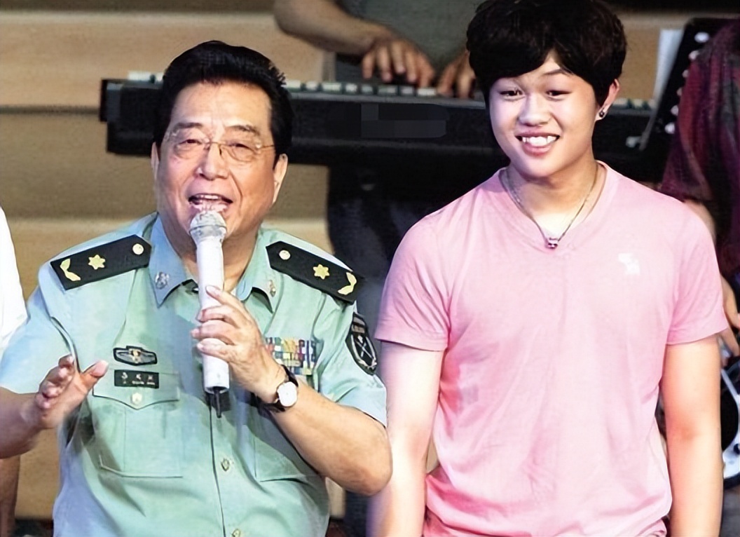 25-year-old Li Tianyi is about to be released from prison. Will he let ...