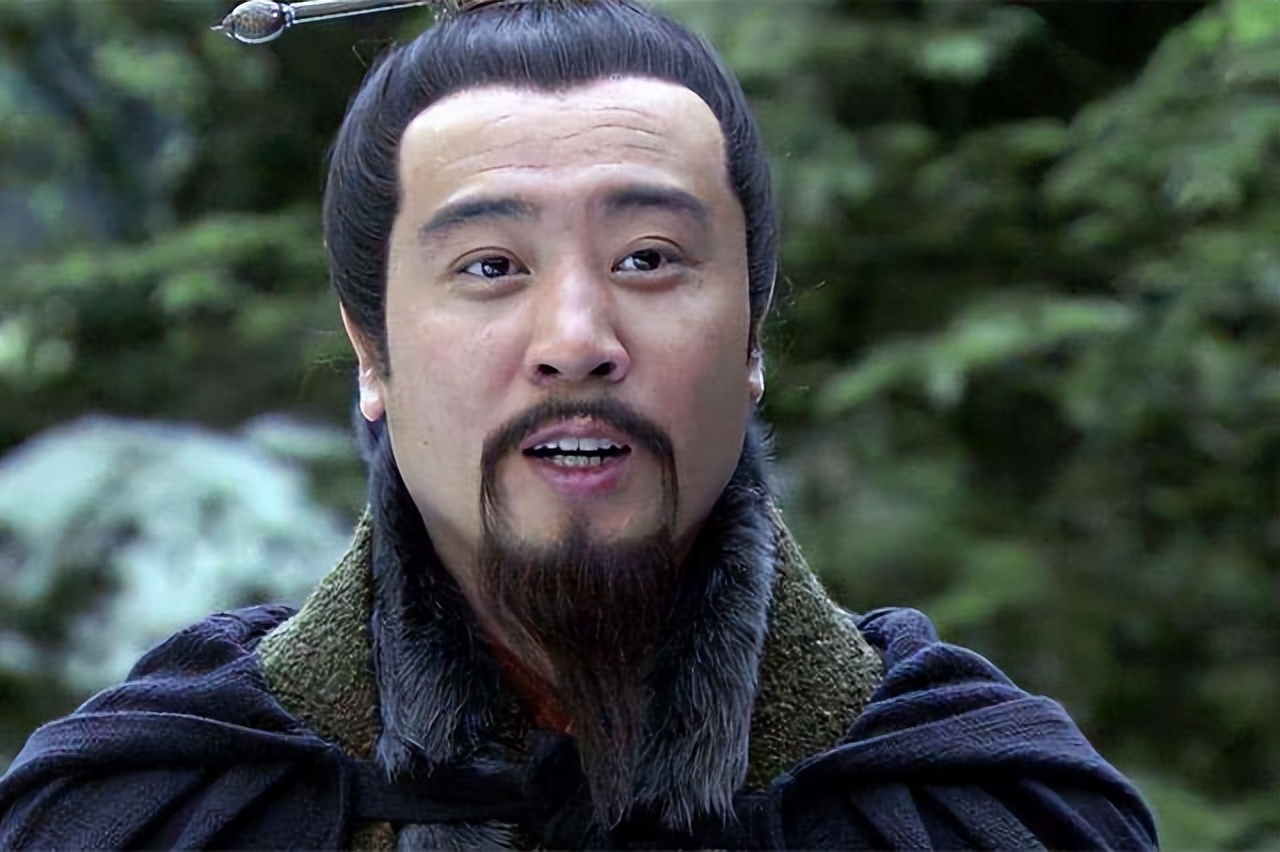 The famous Longzhong pair, what did Zhuge Liang teach Liu Bei? Help Liu ...