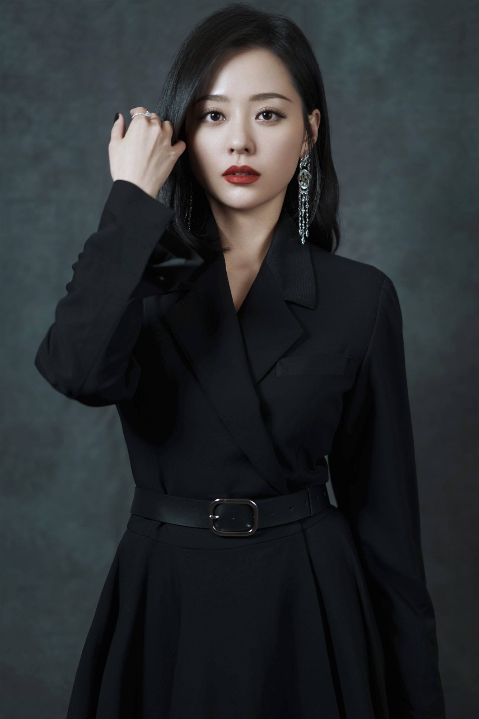 The Lonely Brave: Tang Tian, she is a soul lyricist, many of the ...