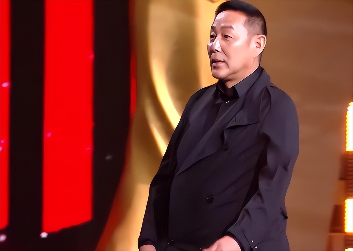 Stiff expression, "nostril eversion", people learn to "change face" in ...