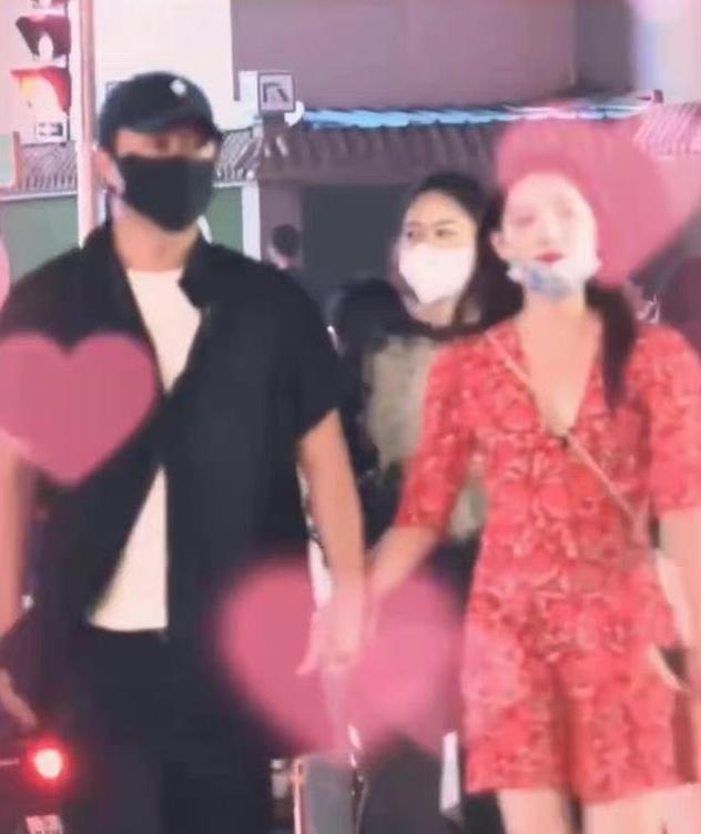 Chen Sicheng's new girlfriend was identified as Ruan Ju, a rookie actor ...