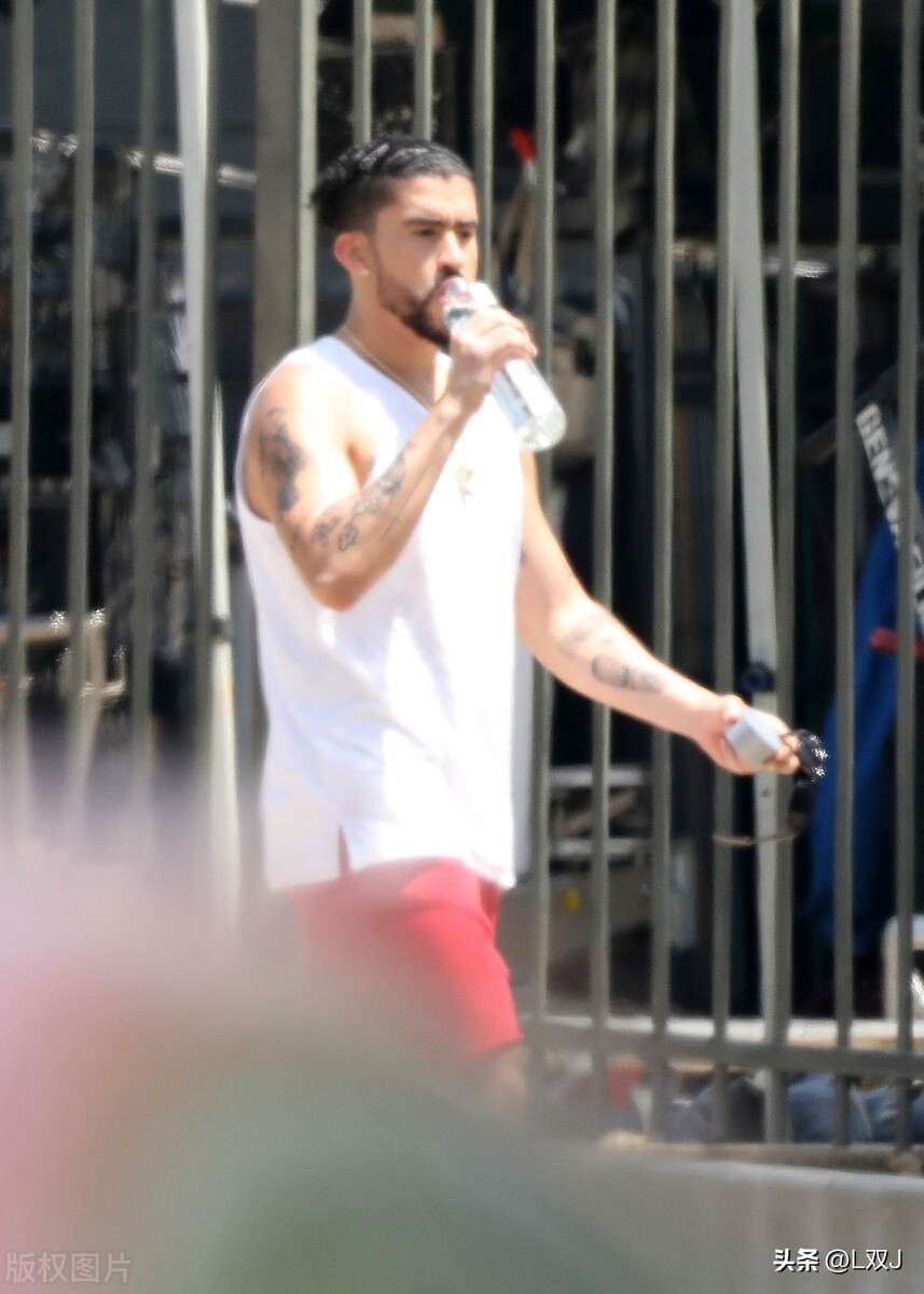 Bad Bunny Puerto Rican rapper actor - iNEWS