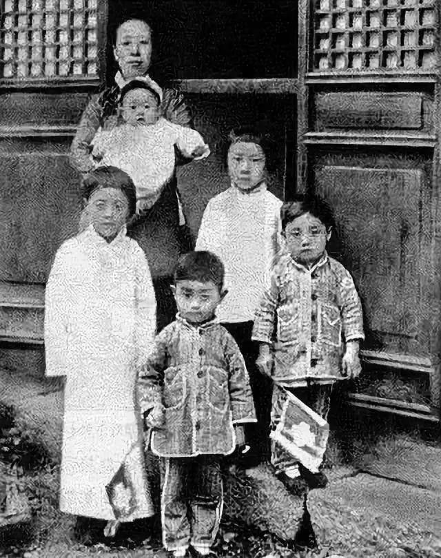 Young Yang Jiang - iNEWS