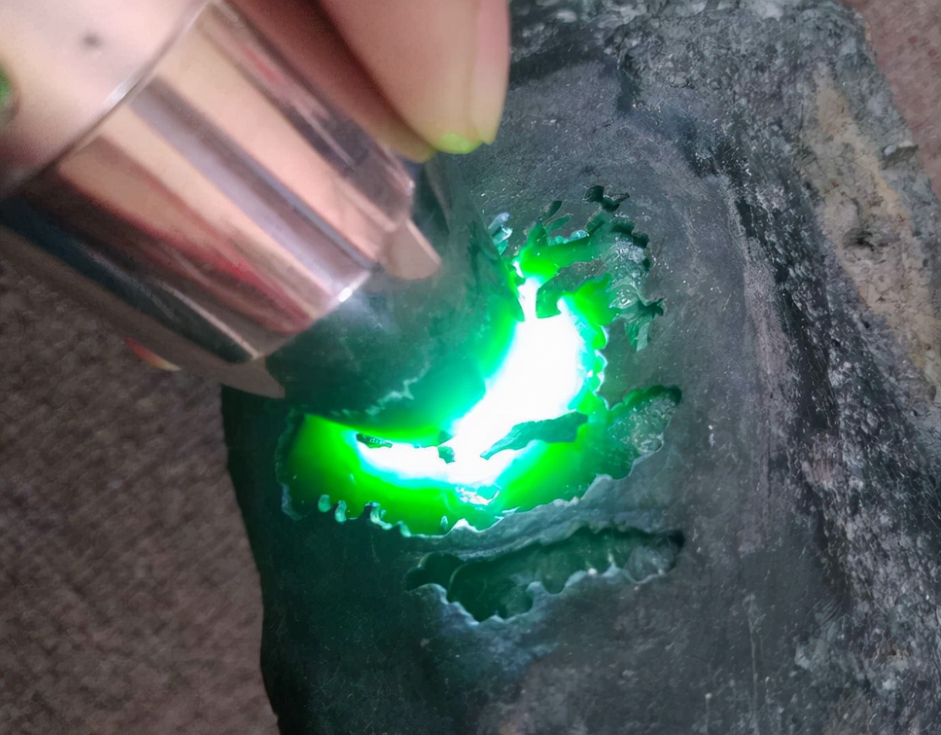 What do the different "lights" of jadeite gambling stones represent?do ...