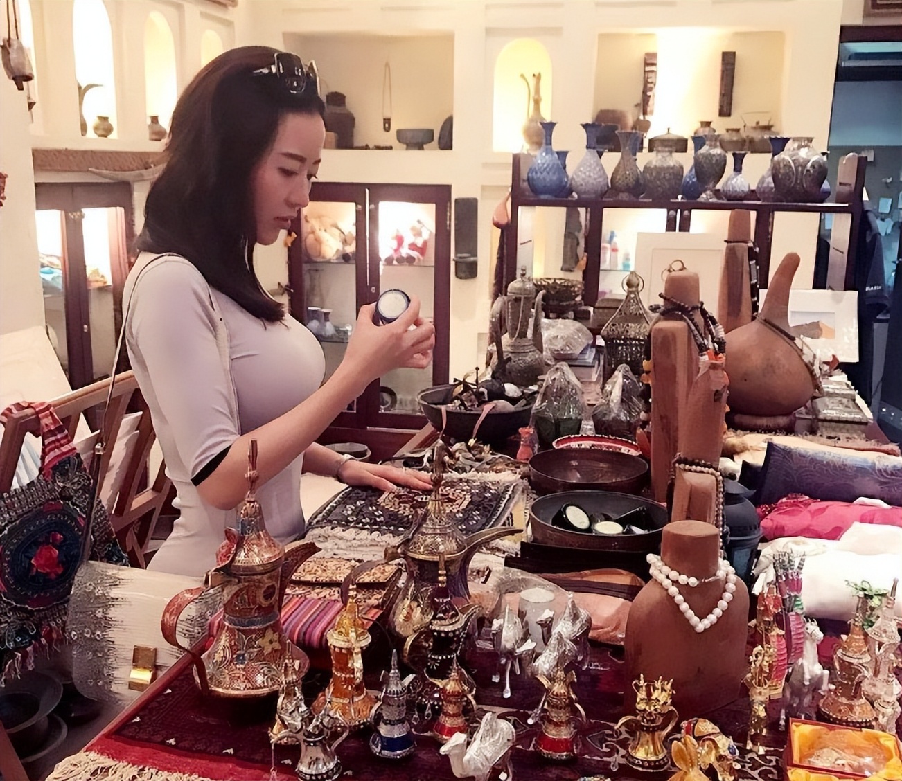 Jiang Pingting is the "beauty in the world", the moment she puts on the ...