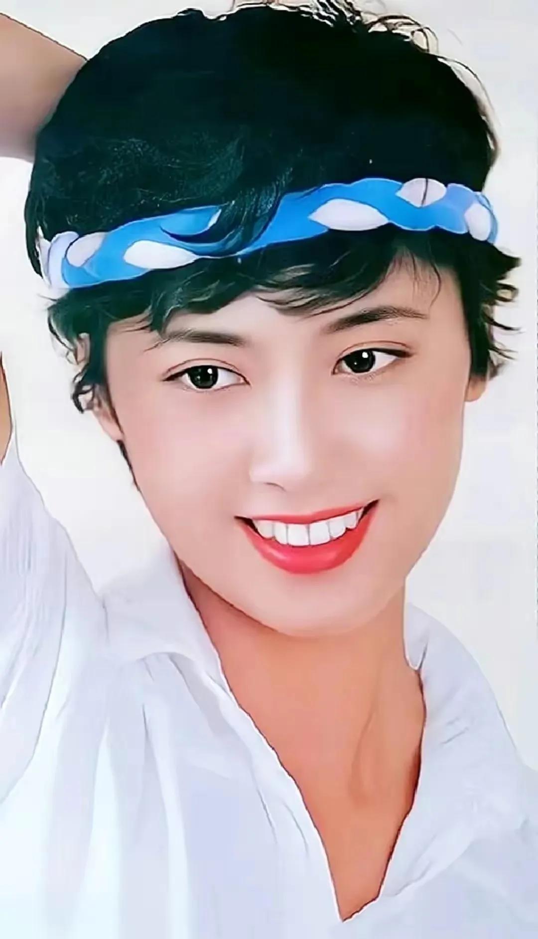 How beautiful was Zhu Lin back then - iNEWS