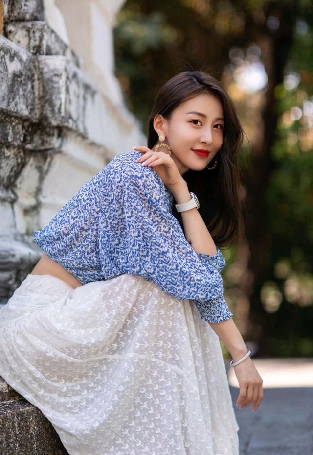 Mingyang Entertainment—Beauty Star—Jia Qing - iMedia