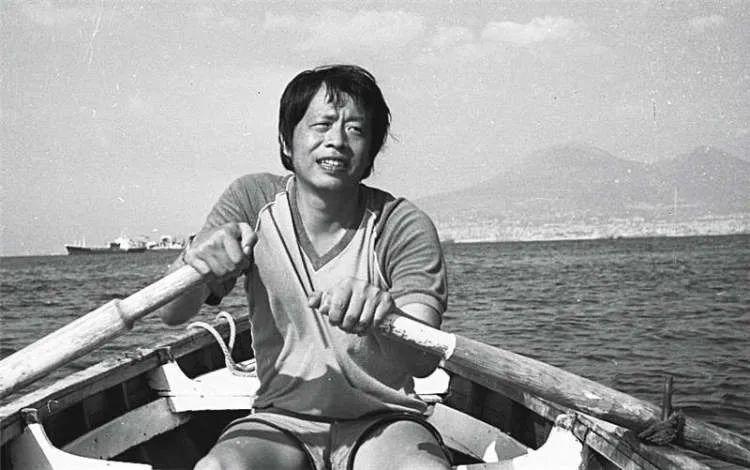 In the middle of the night 26 years ago, Wang Xiaobo died of illness ...