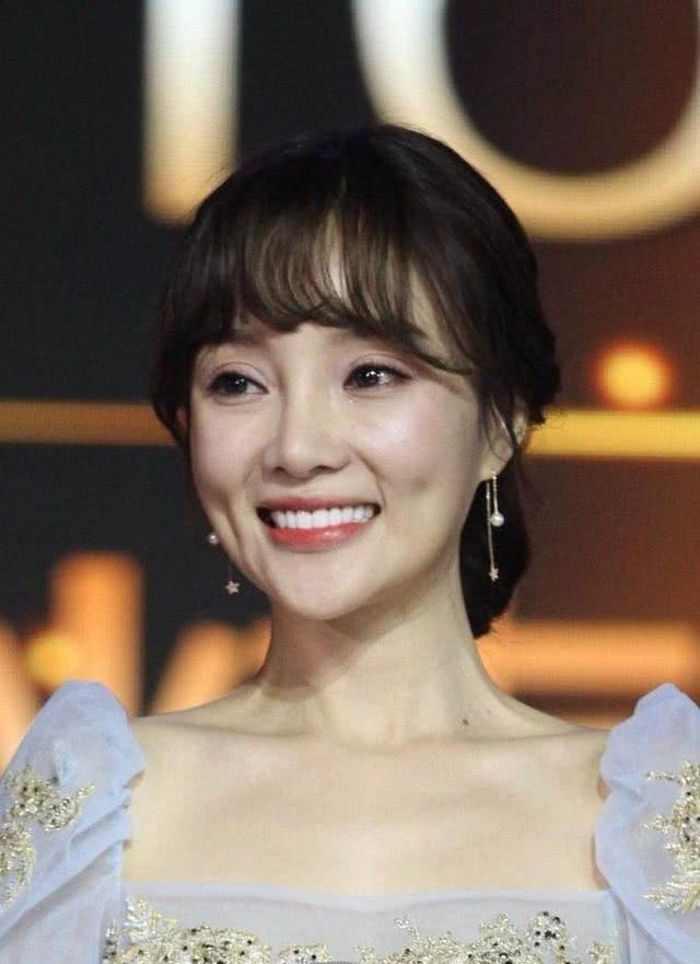 Addicted to plastic surgery, thin to morbid, obsessed with girl ...