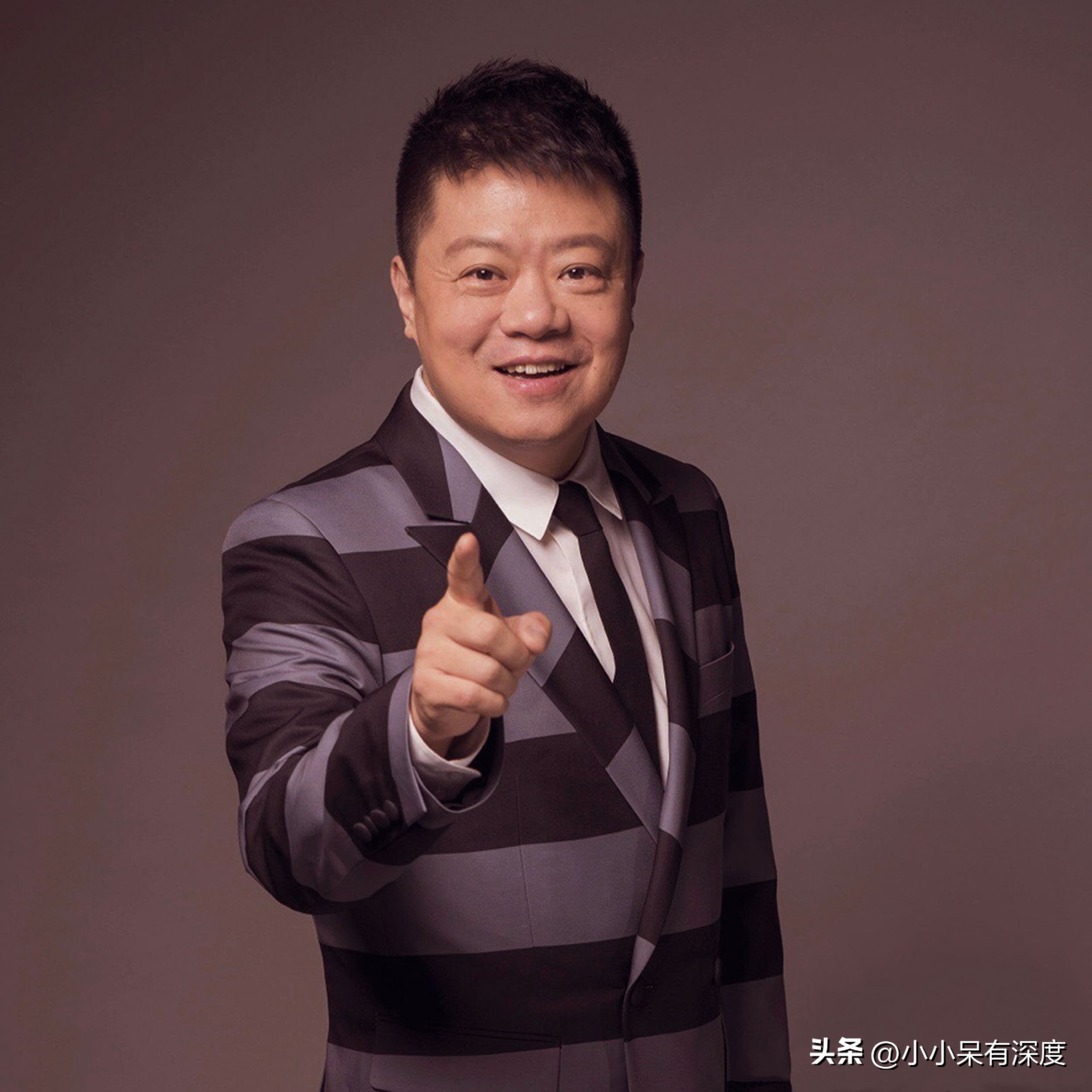 Ma Dong, relying on his IQ, has a recent photo of his wife, so ...