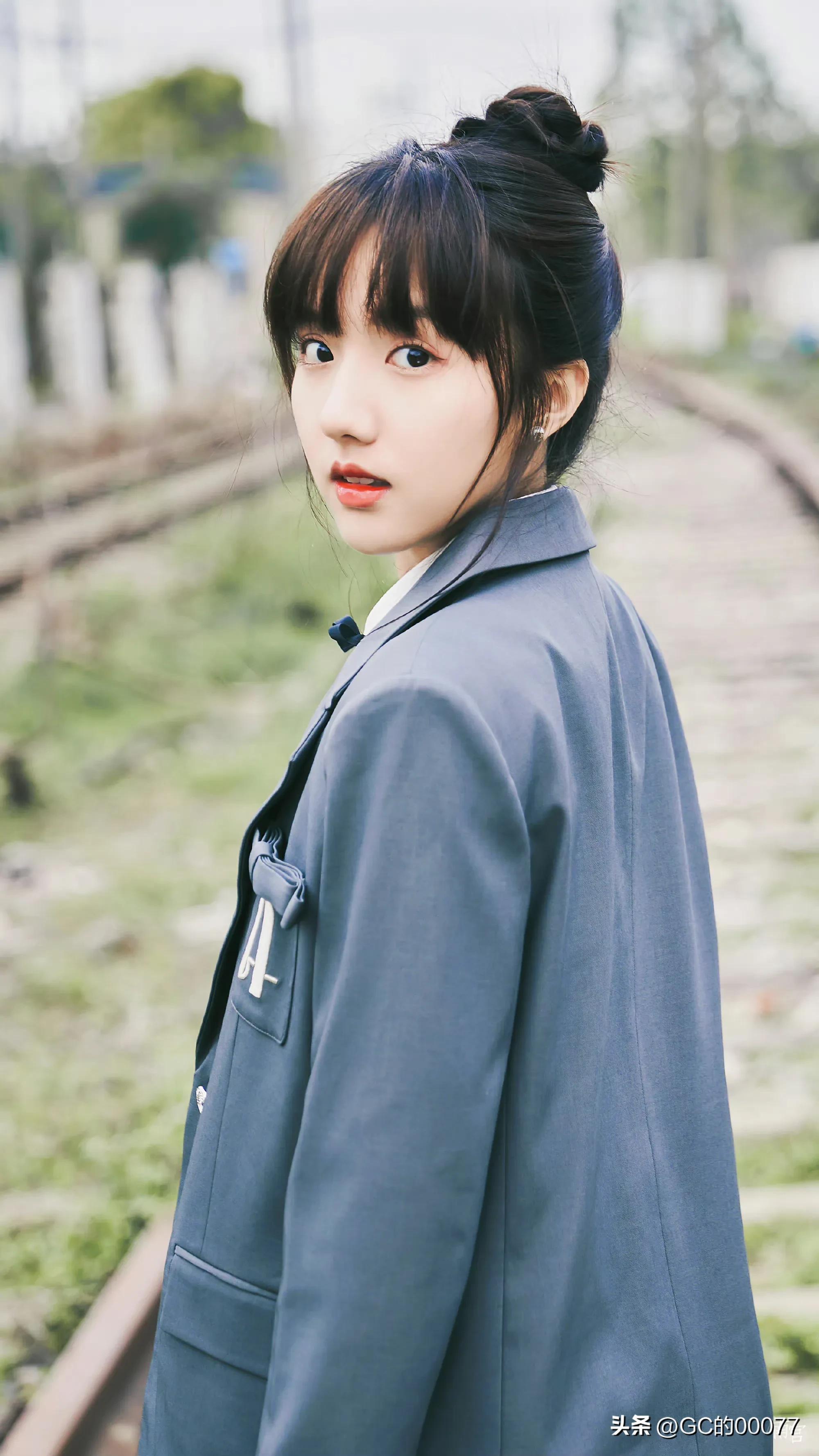 Star picture Su Xiaotong - iNEWS