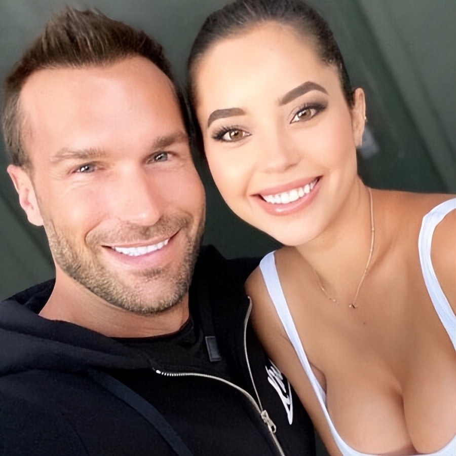 Perfect model Marciol Yotta - iMedia