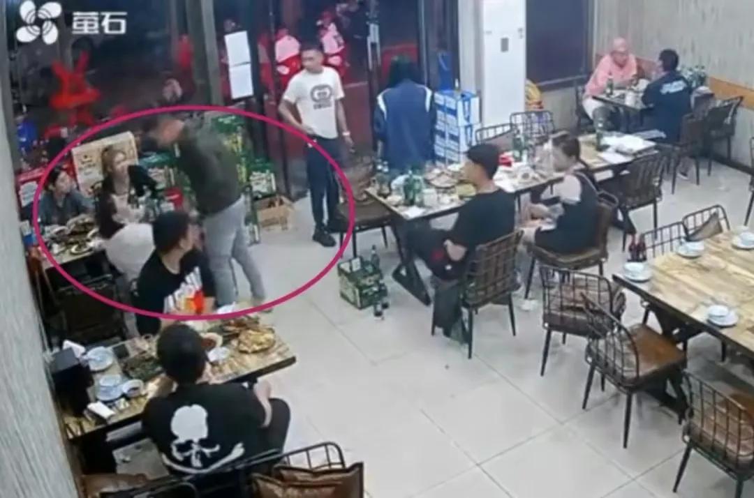 move!Celebrities speak out for the besieging incident at Tangshan ...