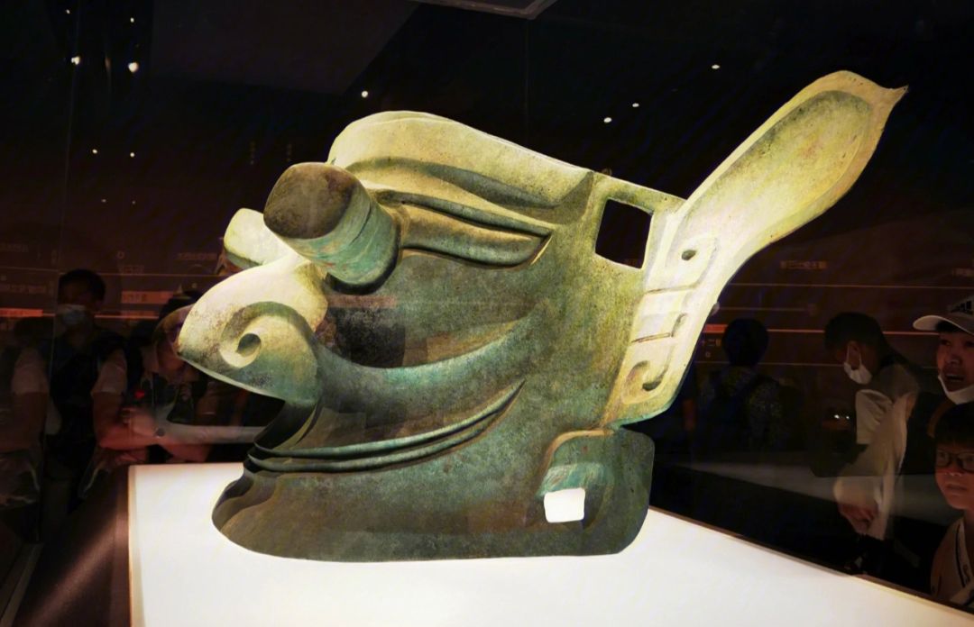 Shang Dynasty and Sanxingdui Bronze Ware, A Comparative Study of Art ...