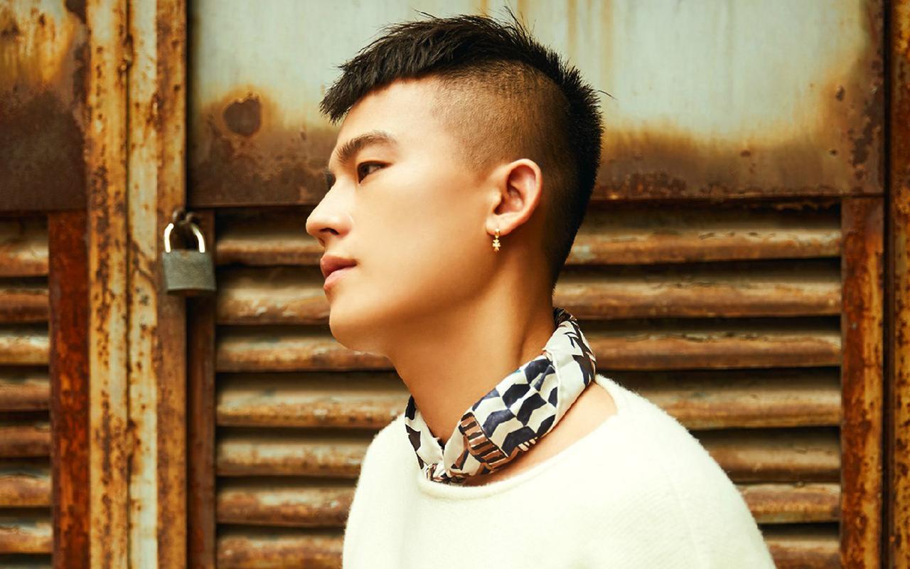 [Small Gossip] Wang Hedi Yang Mi Li Xian Qiao Xin Bai Yu Tong Mengshi ...