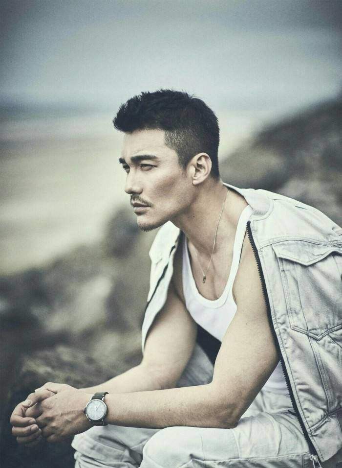 He is known as "China's No. 1 male model". He once rejected a rich ...
