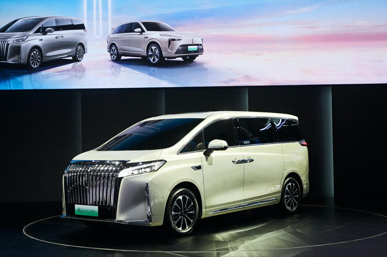 "Lanshan/Alpine dual flagship combination" shines at the Shanghai Auto ...