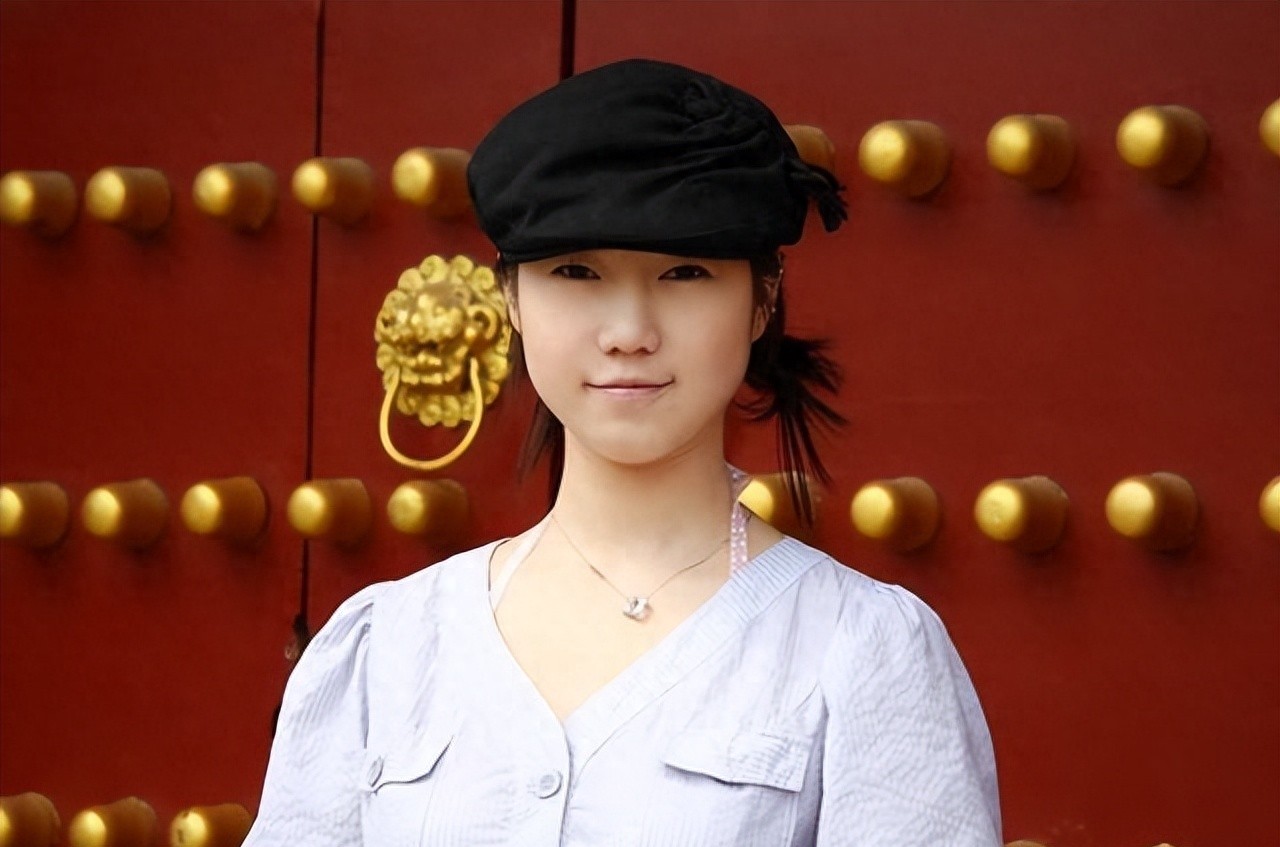 Zhang Xiaoyu: From internet celebrity to body art, the rise and fall of a legend - iMedia