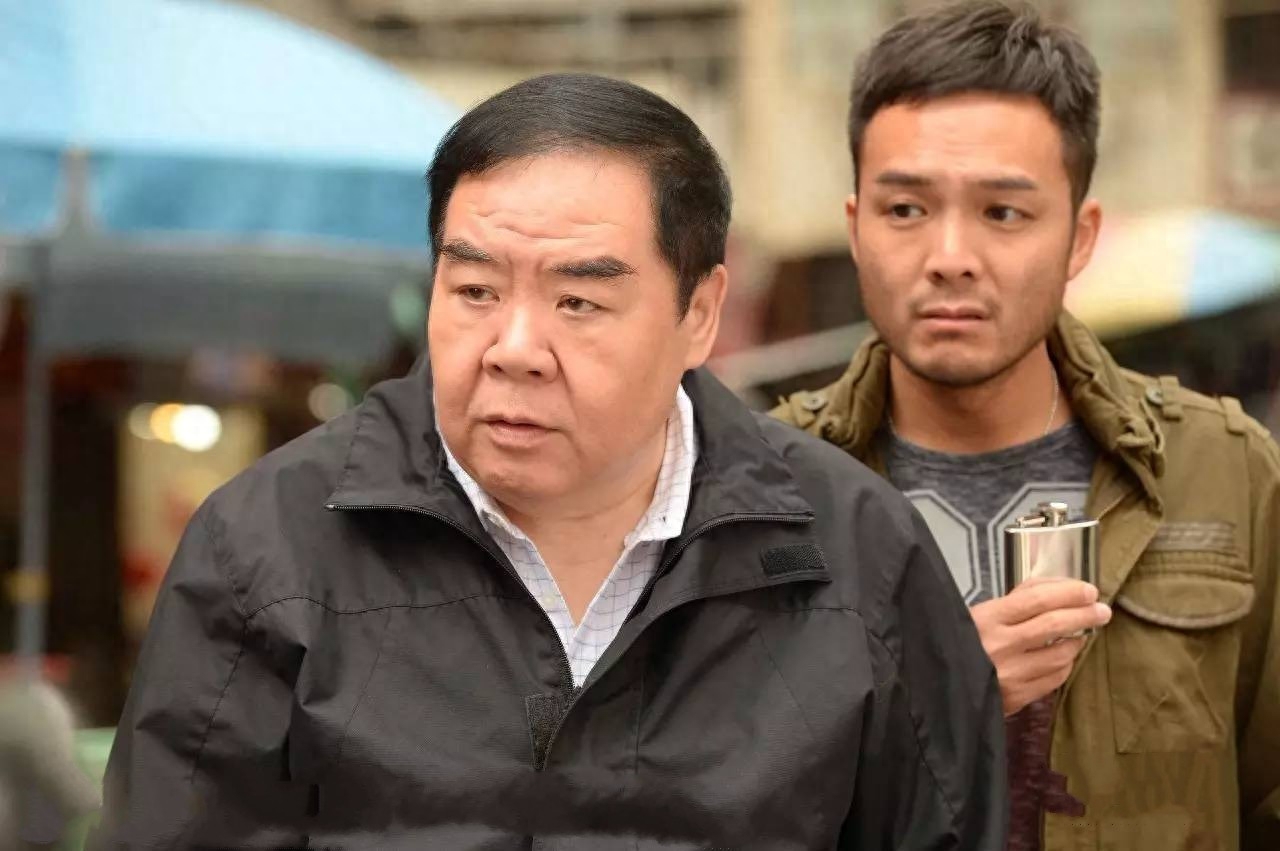 "Fat Cat" Zheng Zeshi: I owed more than 80 million yuan in debt in 1993, and only Andy Lau lent ...