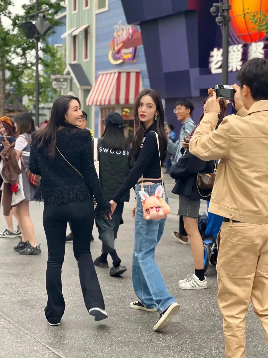 Guli Nazha's "underpants" leaked, netizens: Freedom to dress! - iNEWS