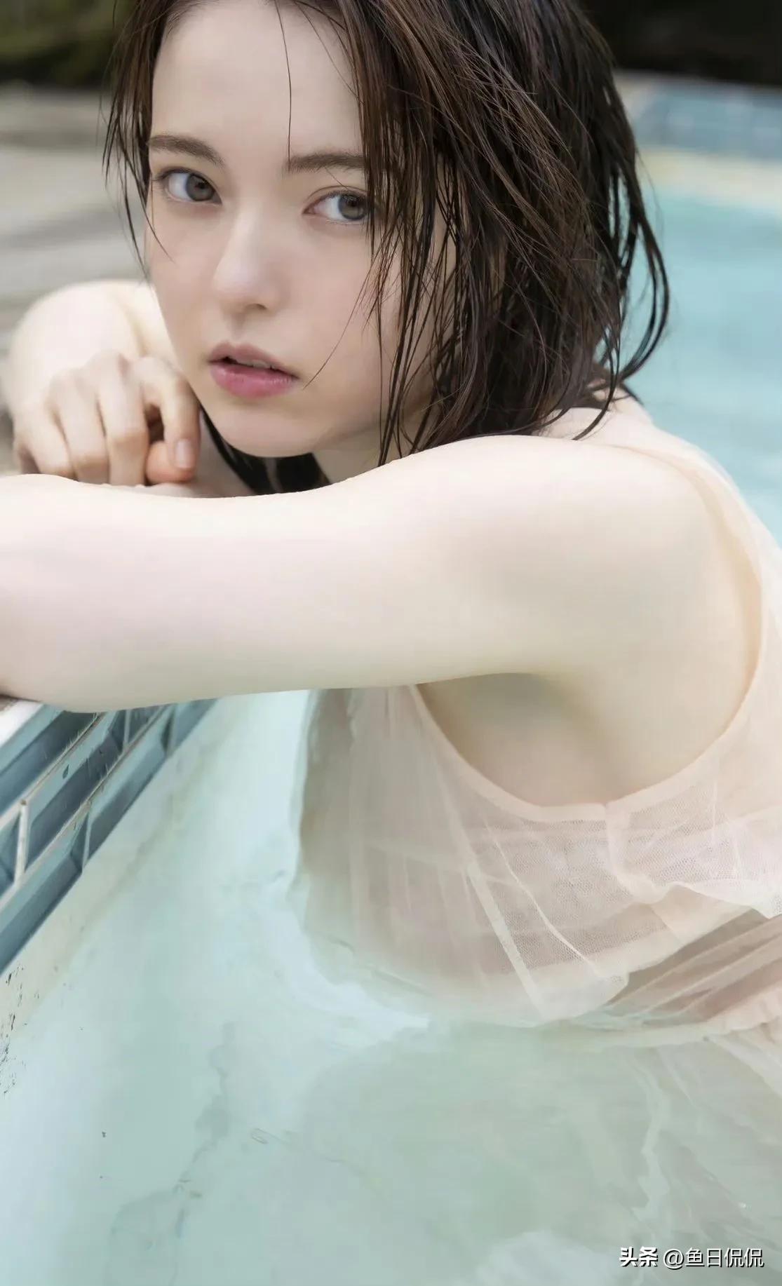 Arisa Sakamaki, a neon American girl - iMedia