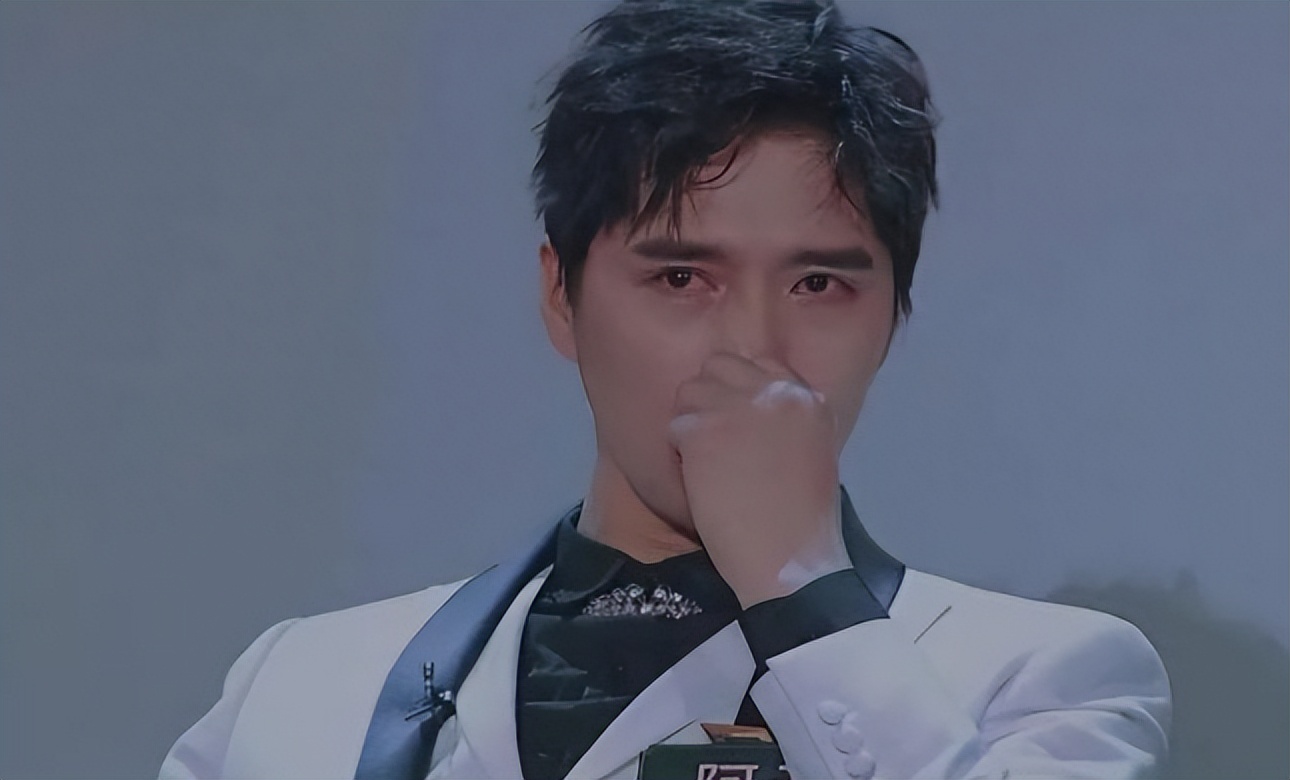 "Prince of Musicals" Ayunga: He lost his father at the age of 3 and his ...