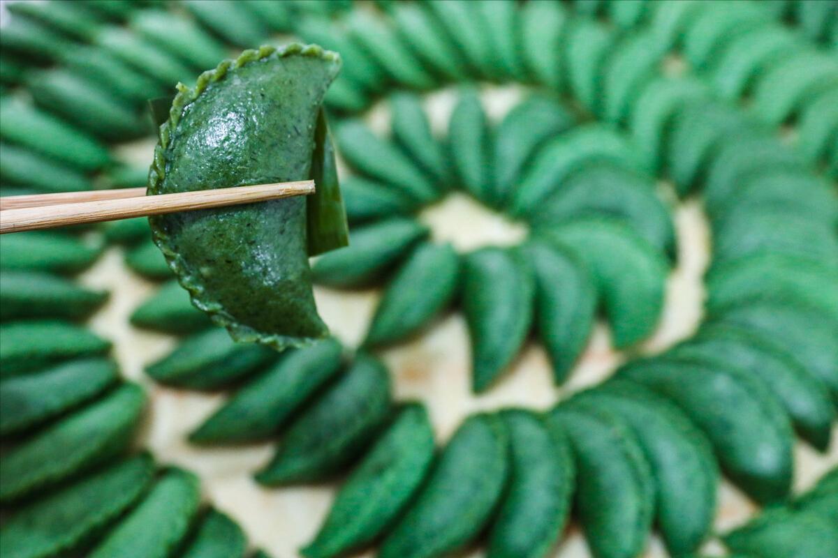 Tomorrow's Ching Ming Festival, remember to eat "three delicacies", like a living god, what are ...