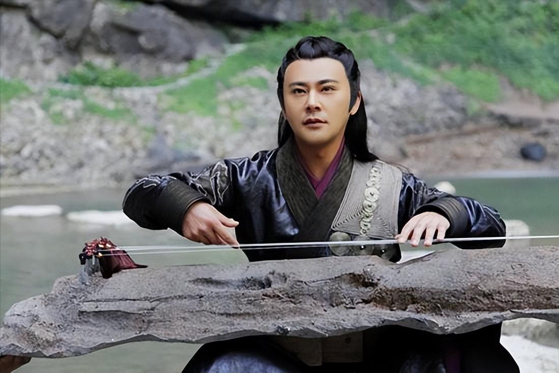 From the elder of the Sun Moon God Sect to the right envoy of the Ming ...