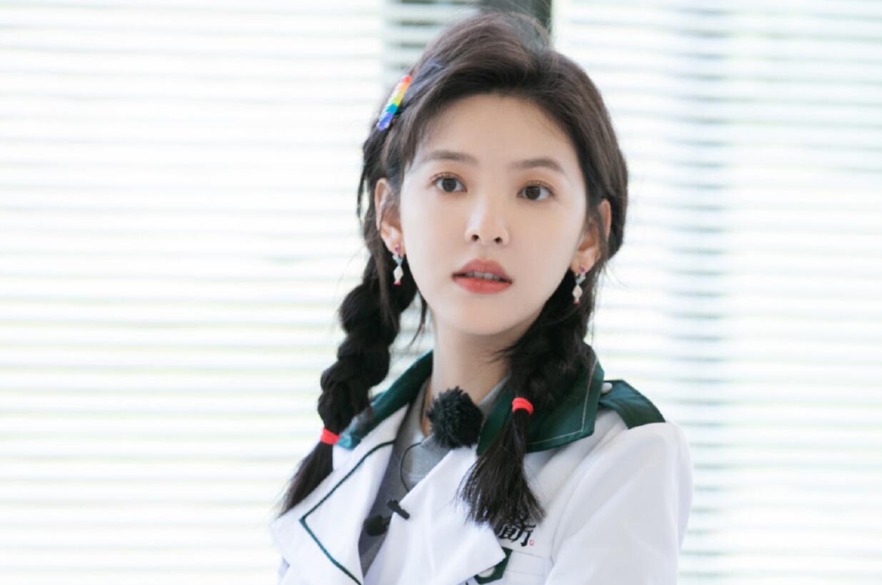 More bold than Zhao Liying, more sober than Huang Xiaoming, Yin Tao is ...