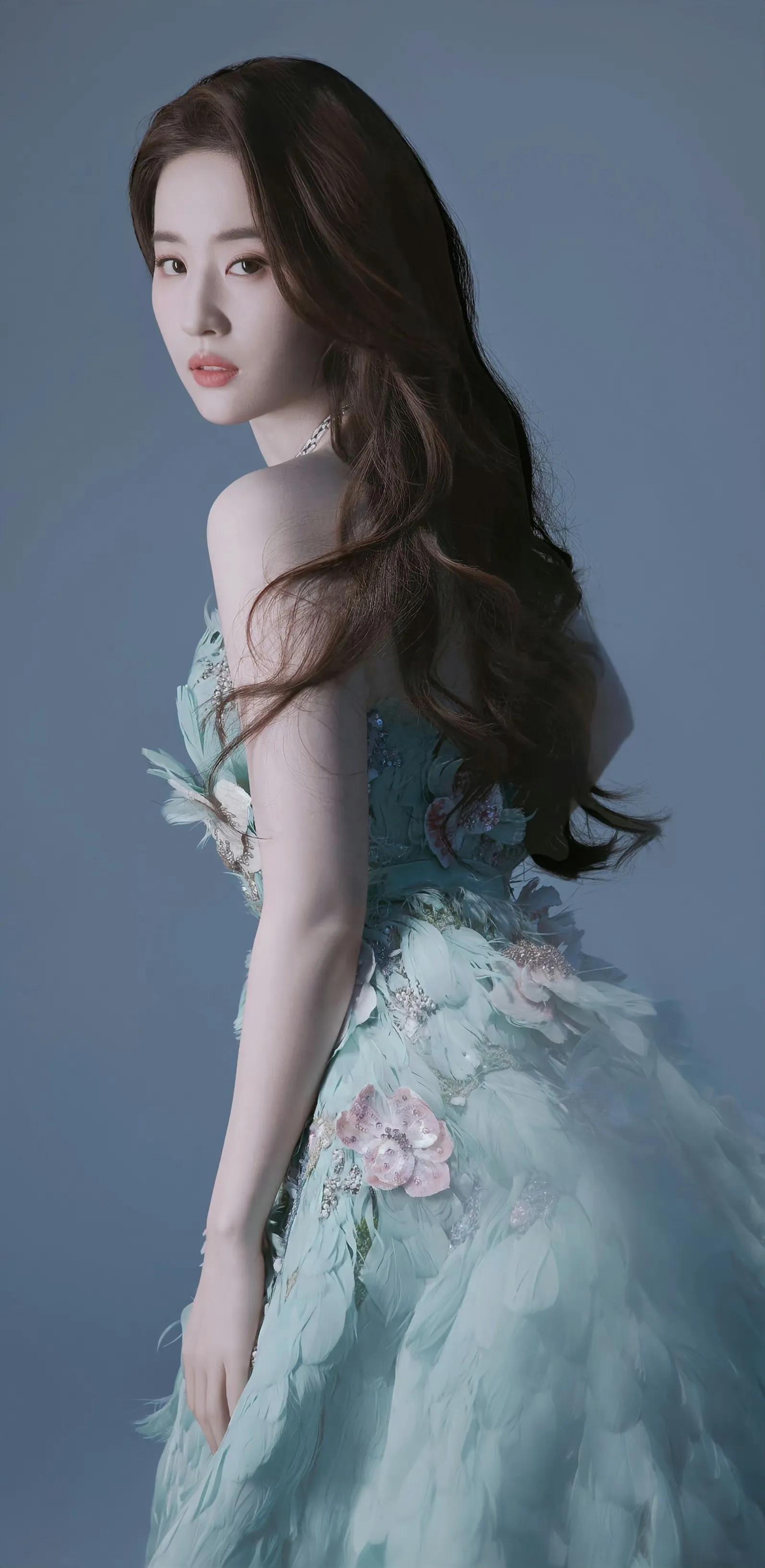Liu Yifei Weibo Night, Noble Princess - iMedia