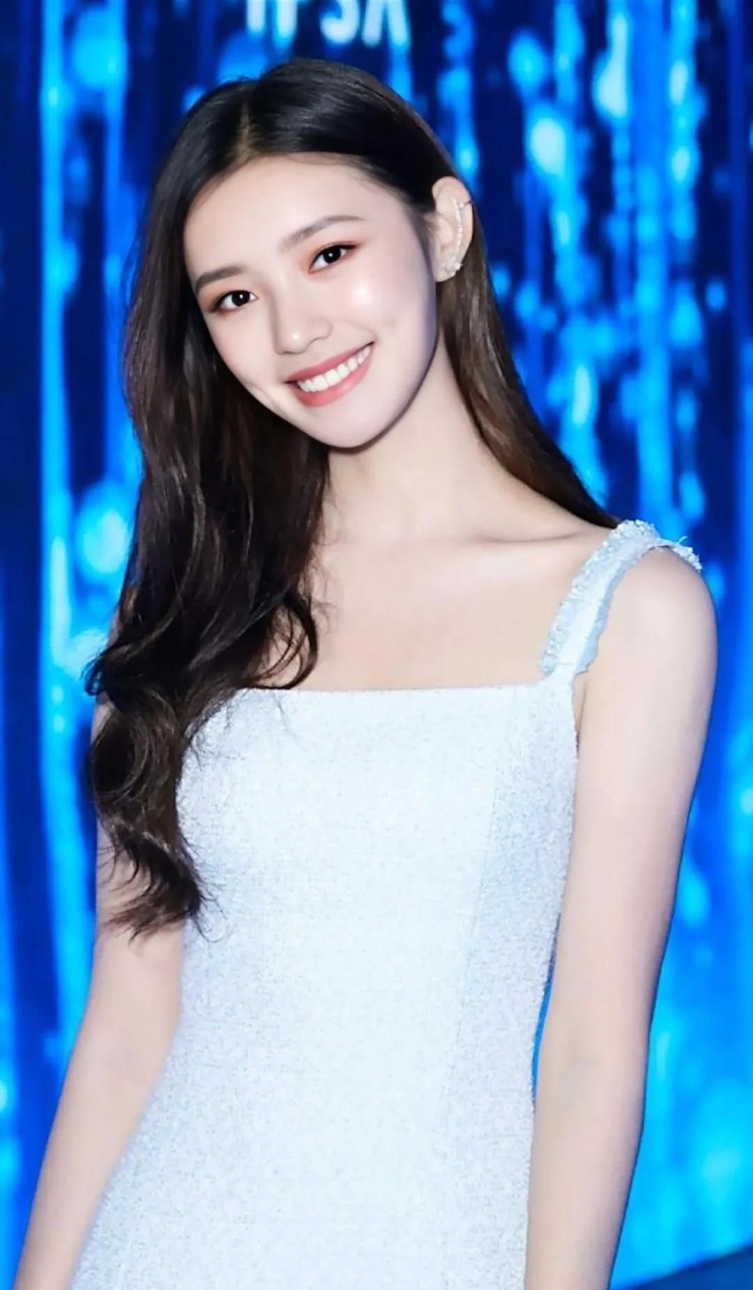 Appreciation of Lin Yunmei's photos - iNEWS