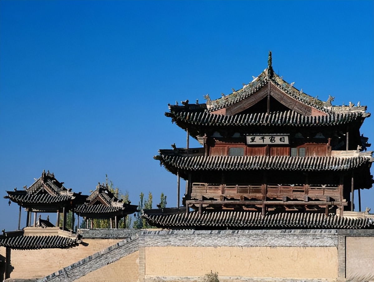 Chinese ancient wooden structure - iNEWS