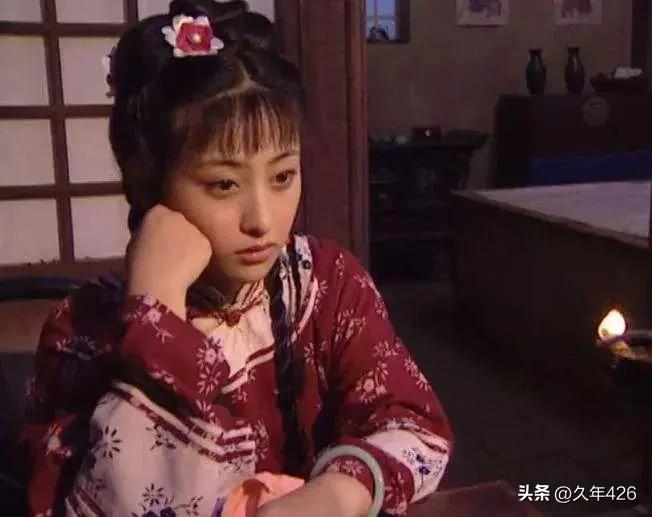 She is the first beauty of the Hui nationality. She debuted at the age ...