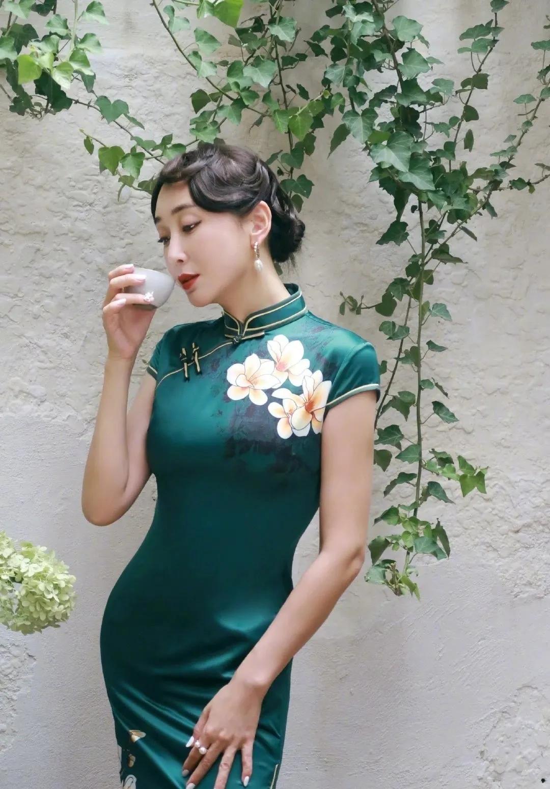 Du Ruoxi is so beautiful - iNEWS